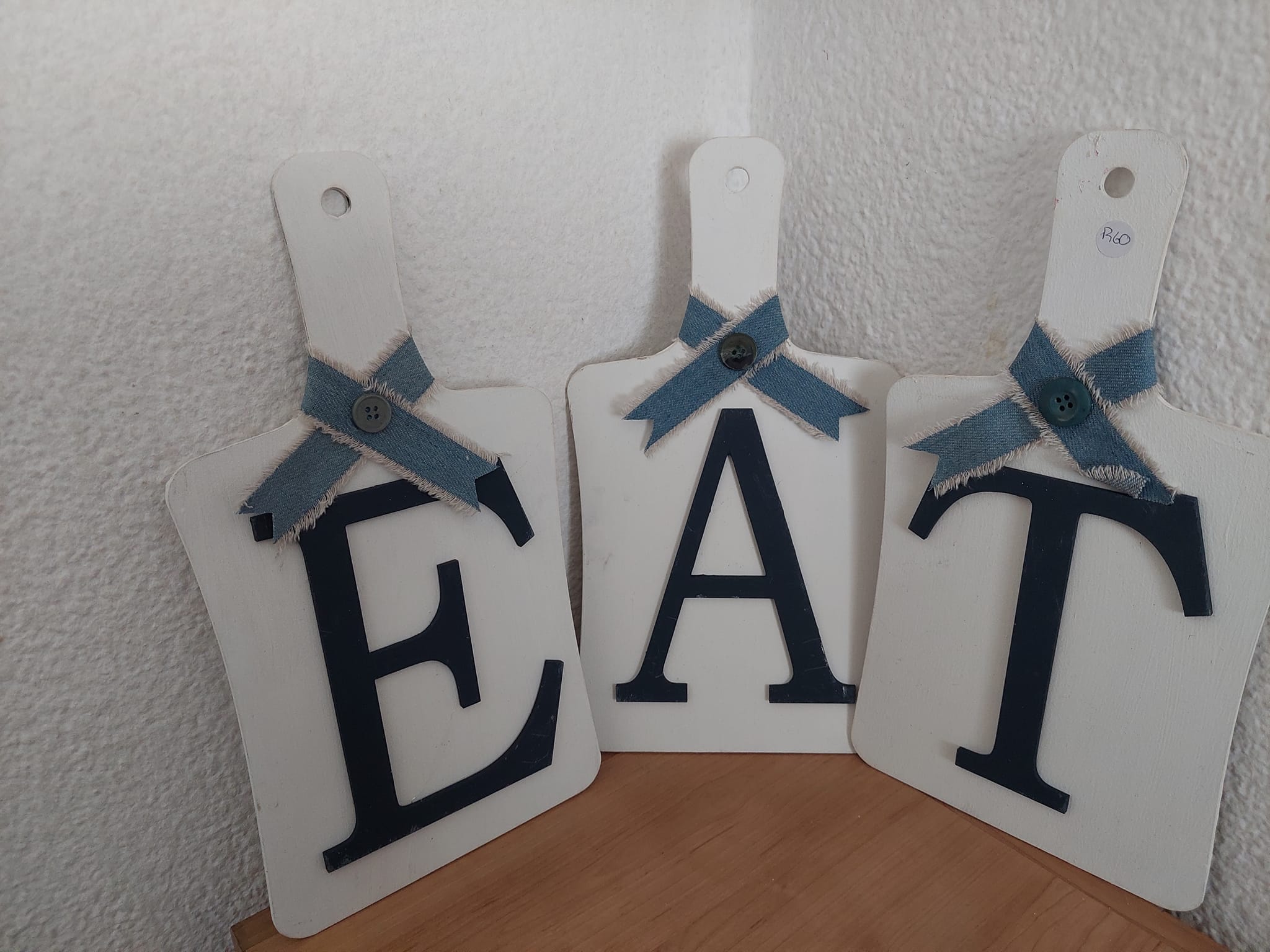 HANDMADE ITEM 1 - Magpies Crafts